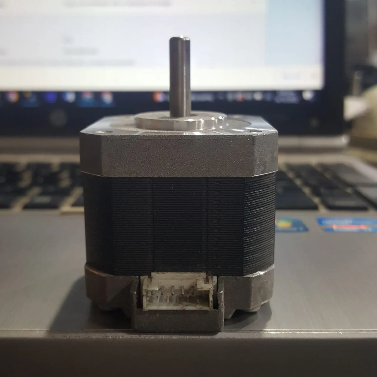 Nema 17 Stepper Motor 1.0A in Pakistan